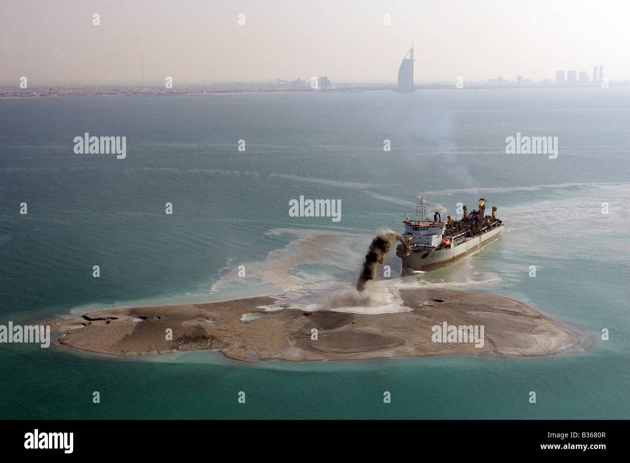 Dredging Dubai High Resolution Stock Photography and Images - Alamy