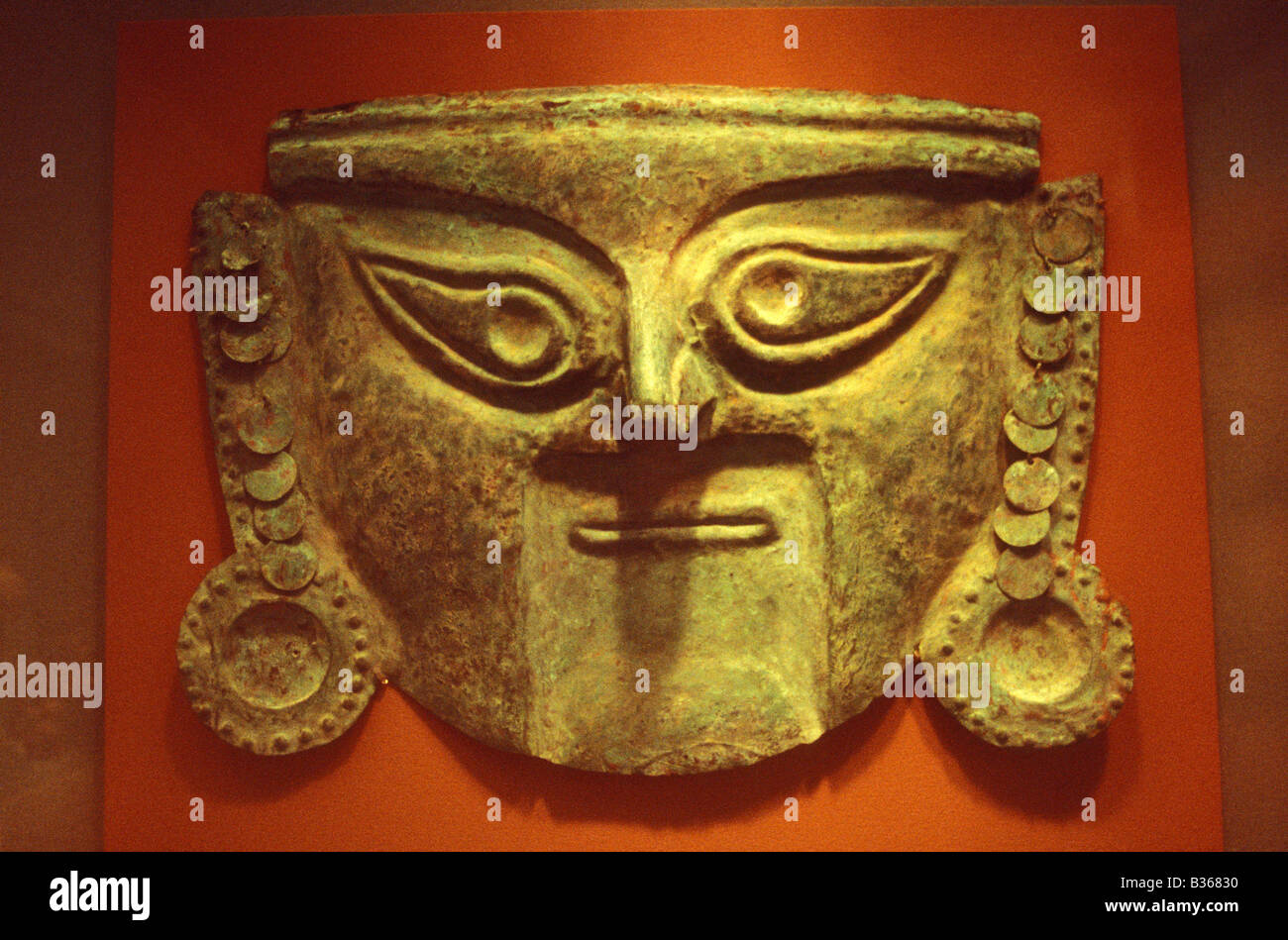 Pre-Hispanic copper mask from Chile, Chimu culture, 1200 AD, Nelson A ...
