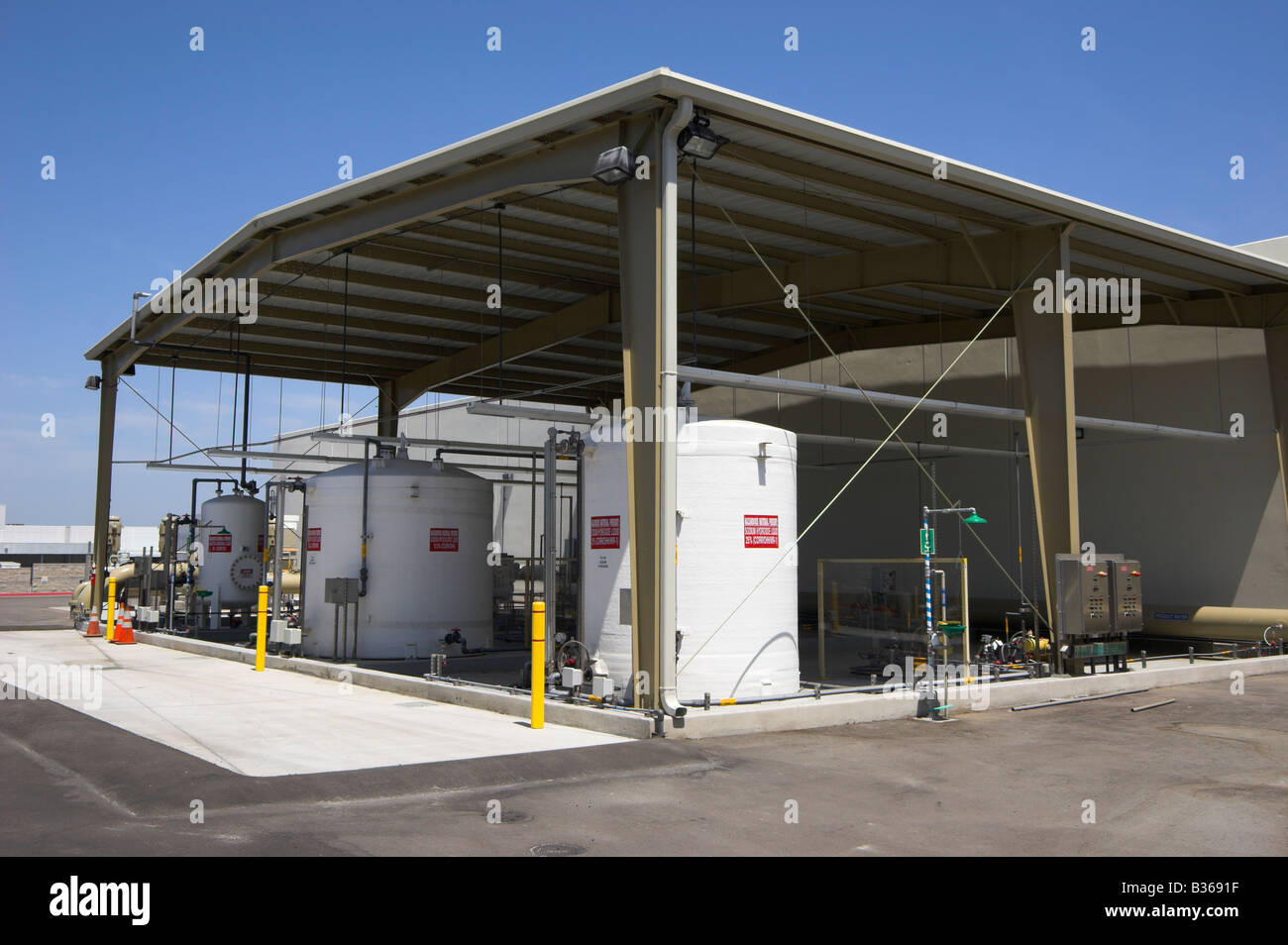 Post treatment chemical tanks, The Irvine Desalter Project, Irvine ...