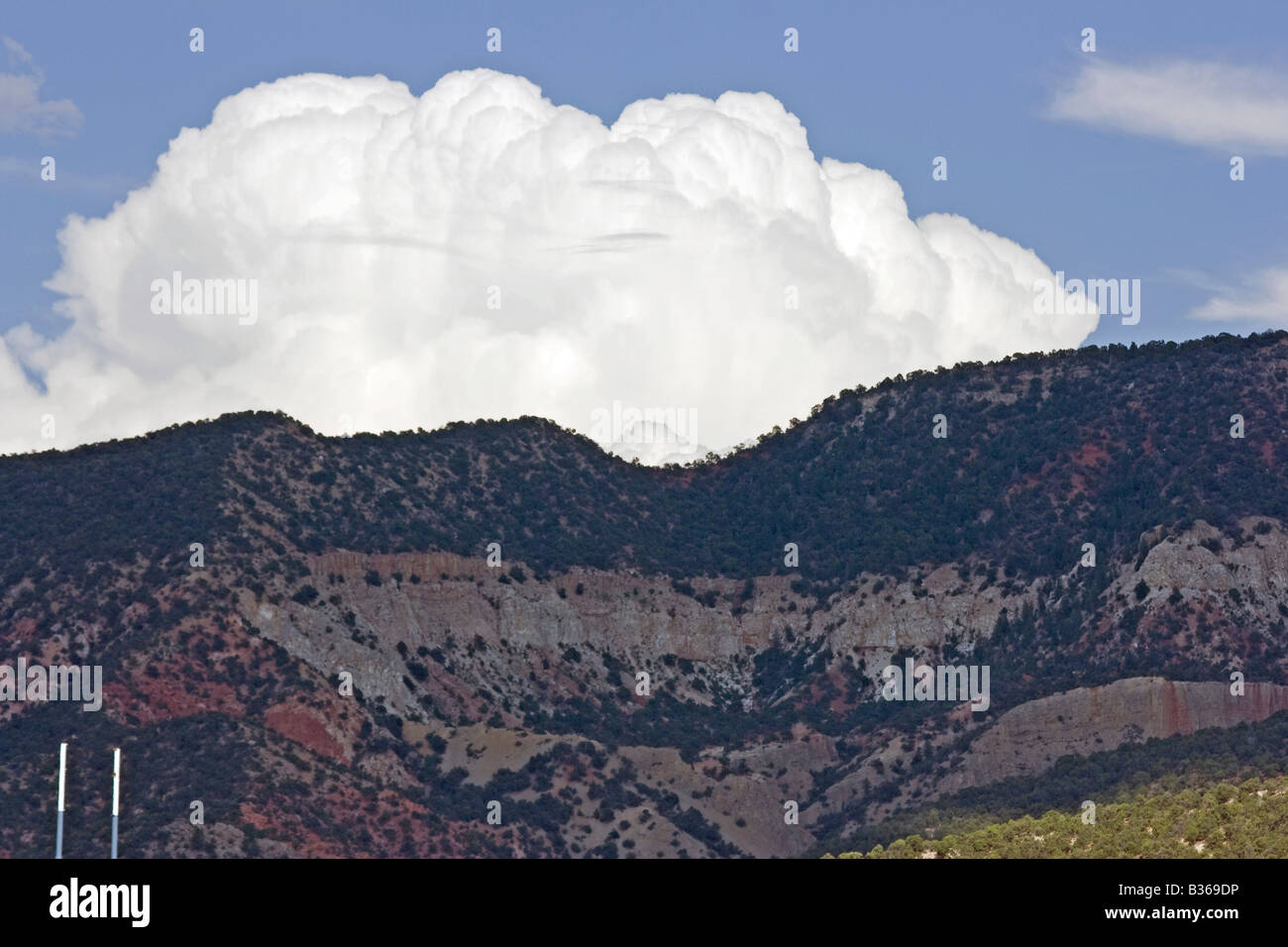 Hills and houses surround Cedar City Utah Stock Photo - Alamy