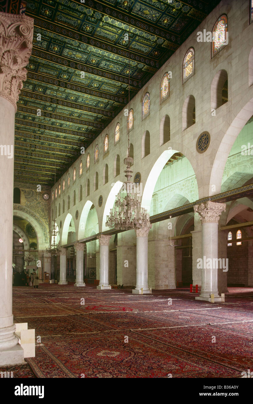 Inside aqsa mosque hi-res stock photography and images - Alamy
