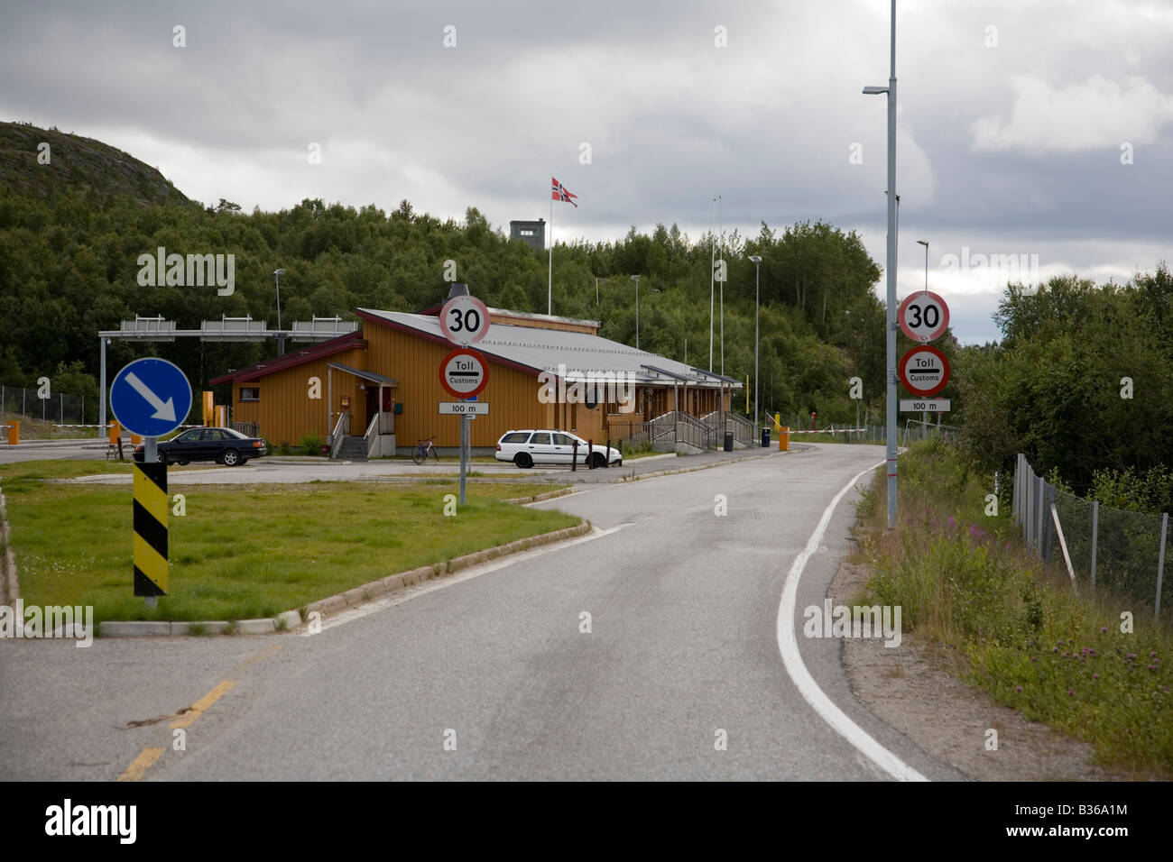 Norwegian russian border hi-res stock photography and images - Alamy