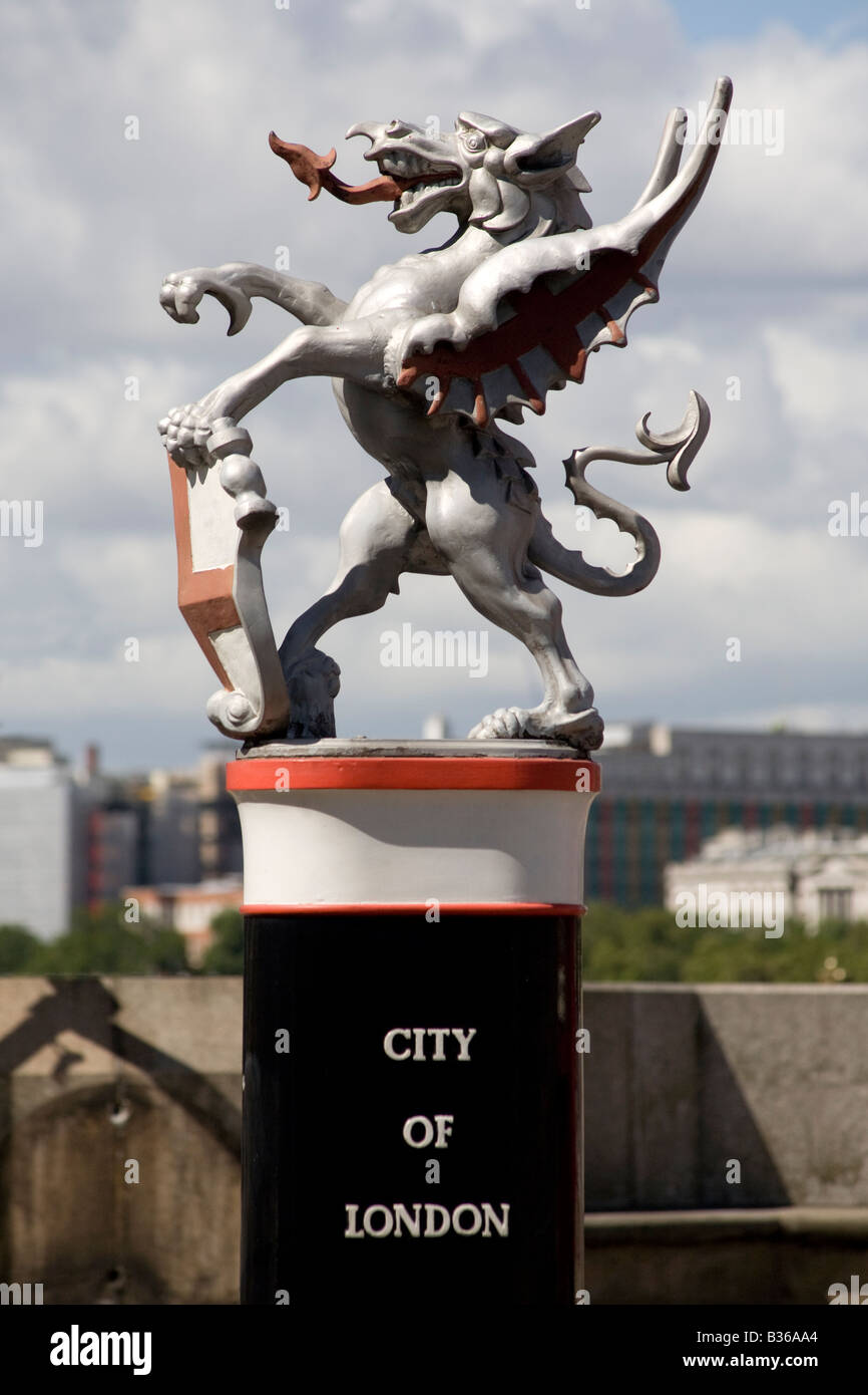 City Of London Dragon Statue High Resolution Stock Photography and ...