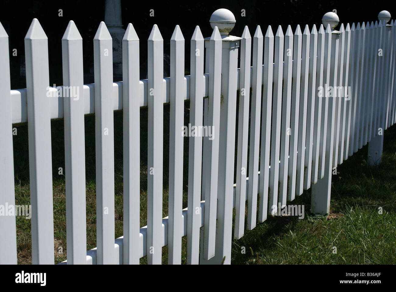 Divide enclosure hi-res stock photography and images - Alamy