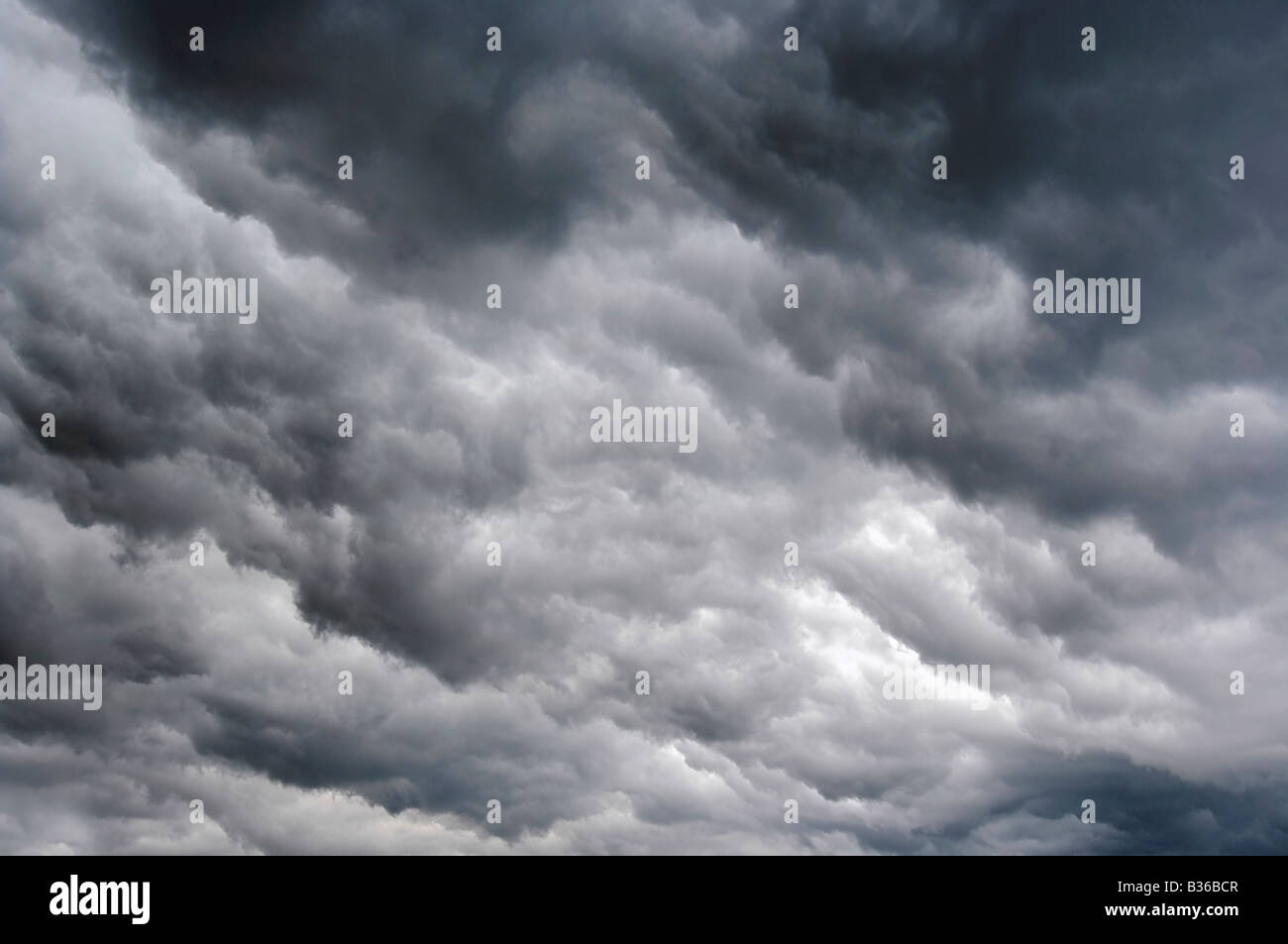 Dark stratus clouds hi-res stock photography and images - Alamy