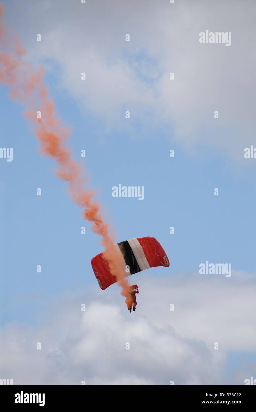 Aero Sekur Shooting Stars Red Devils at Farnborough International ...