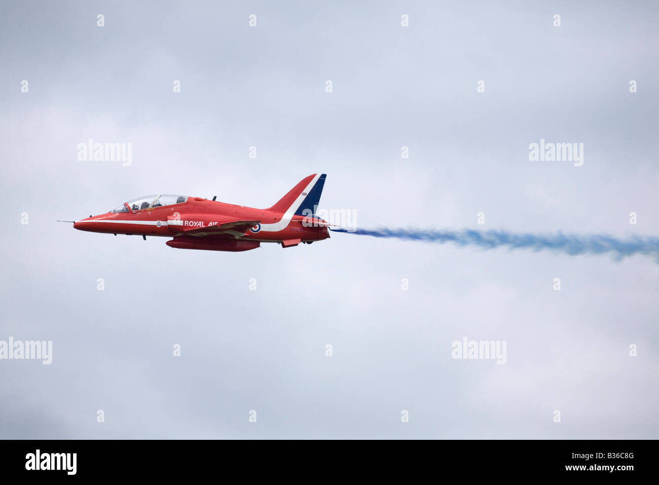 The Red Arrows at Farnborough International Airshow July 2008 Stock ...