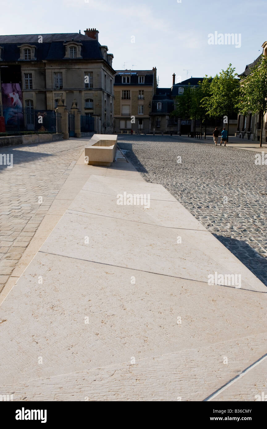 Stone seating hi-res stock photography and images - Alamy