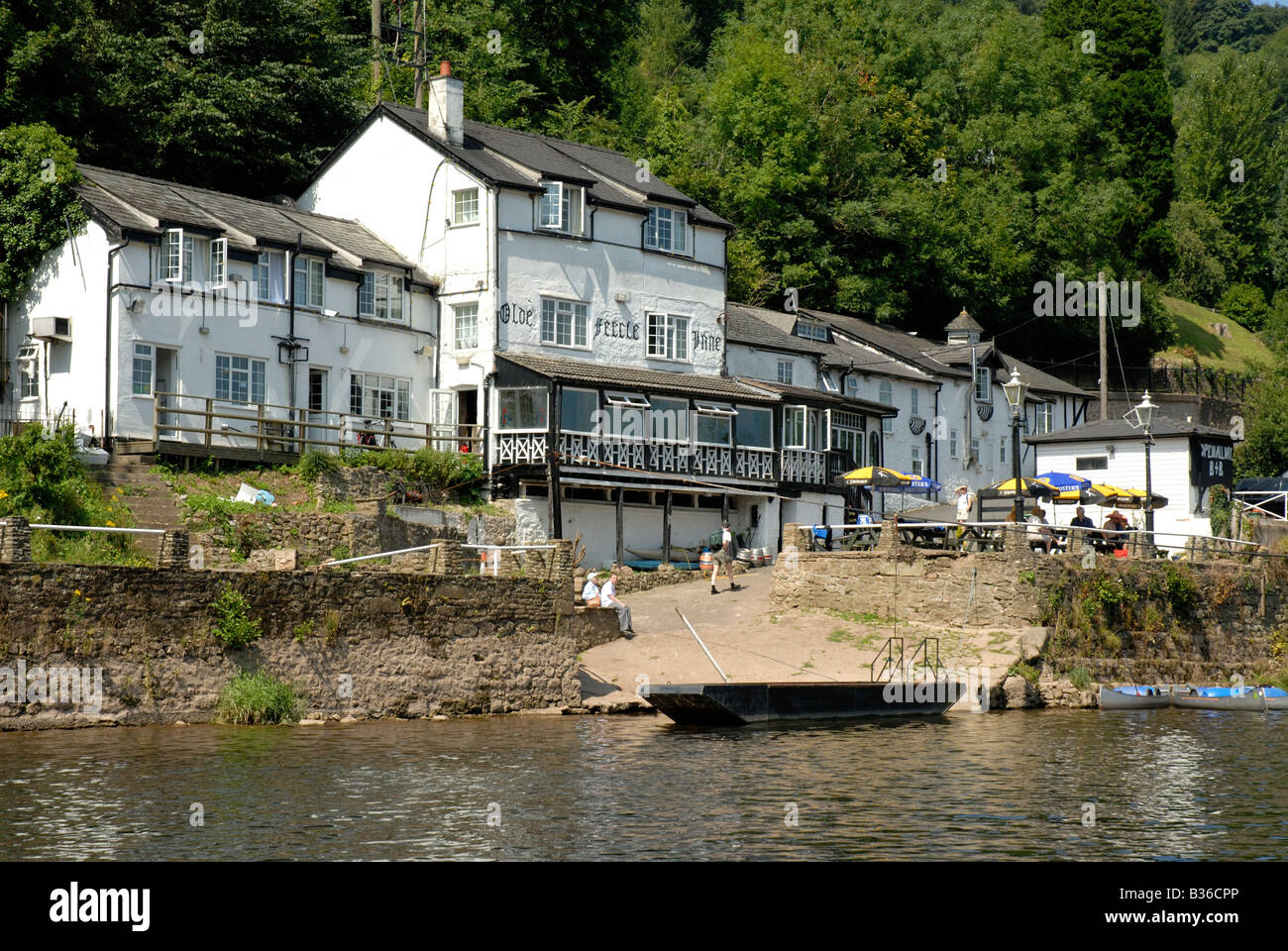 Hand ferry river wye symonds hi-res stock photography and images - Alamy