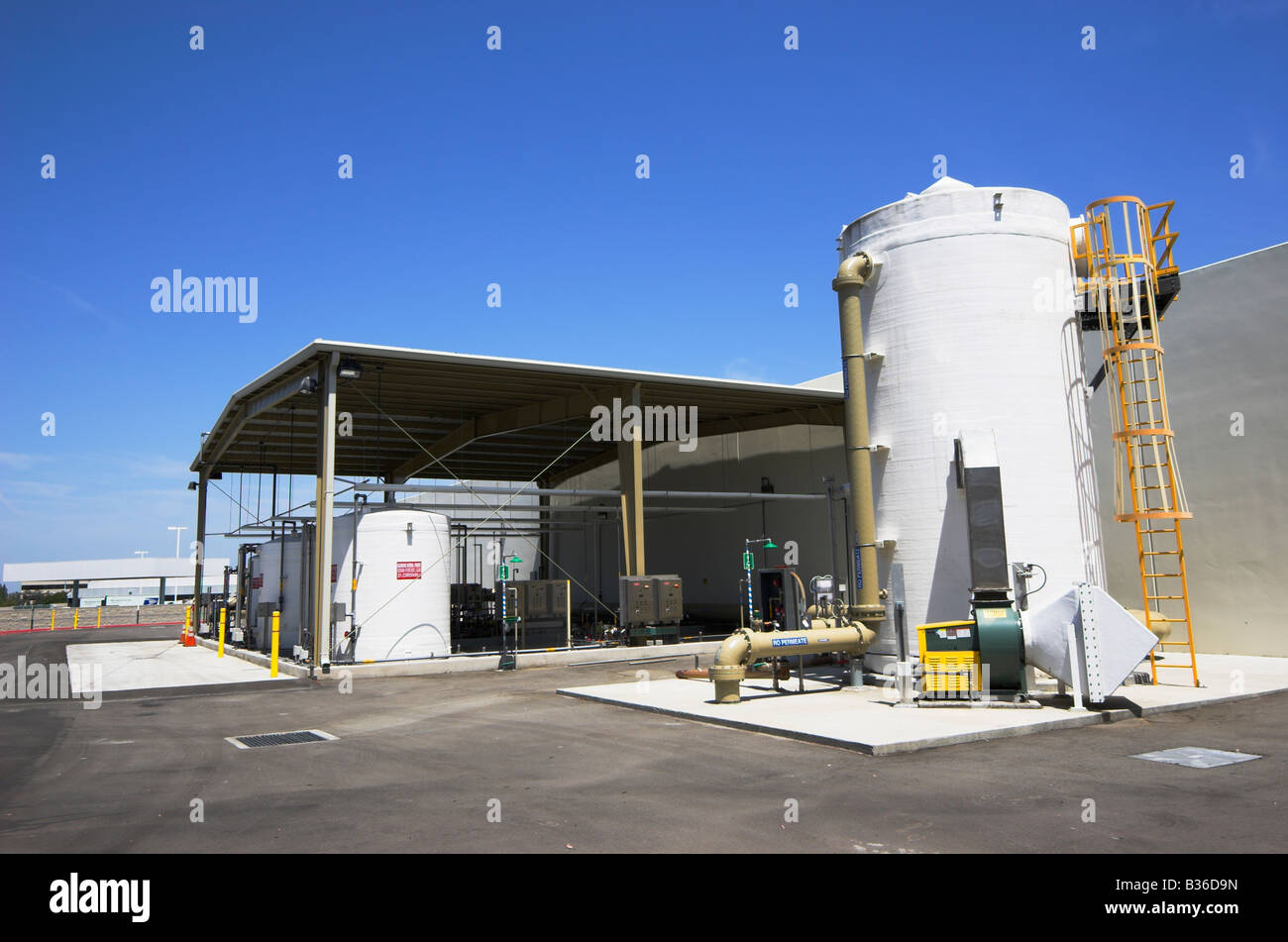 Decarbonator hi-res stock photography and images - Alamy