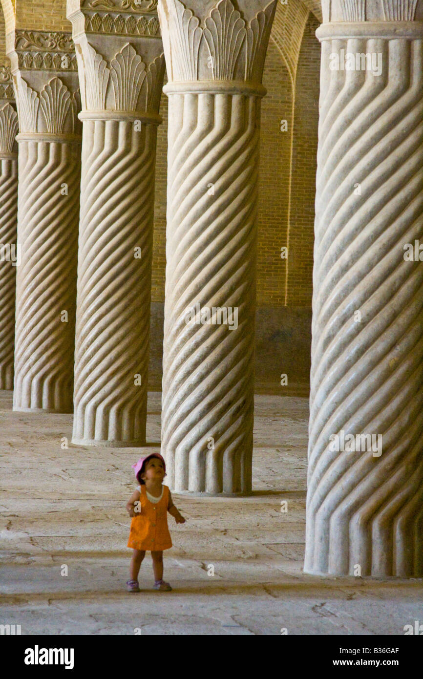 Shiraz iran mosque hi-res stock photography and images - Alamy