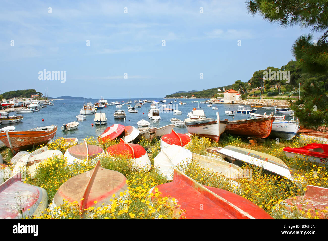 Over Turned Boat High Resolution Stock Photography and Images - Alamy