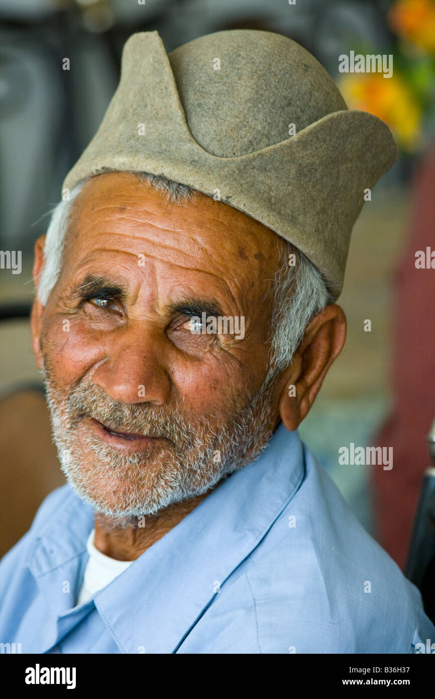 Iranian traditional hat hi-res stock photography and images - Alamy