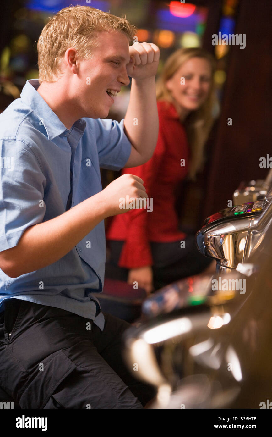 Slot machine win hi-res stock photography and images - Alamy