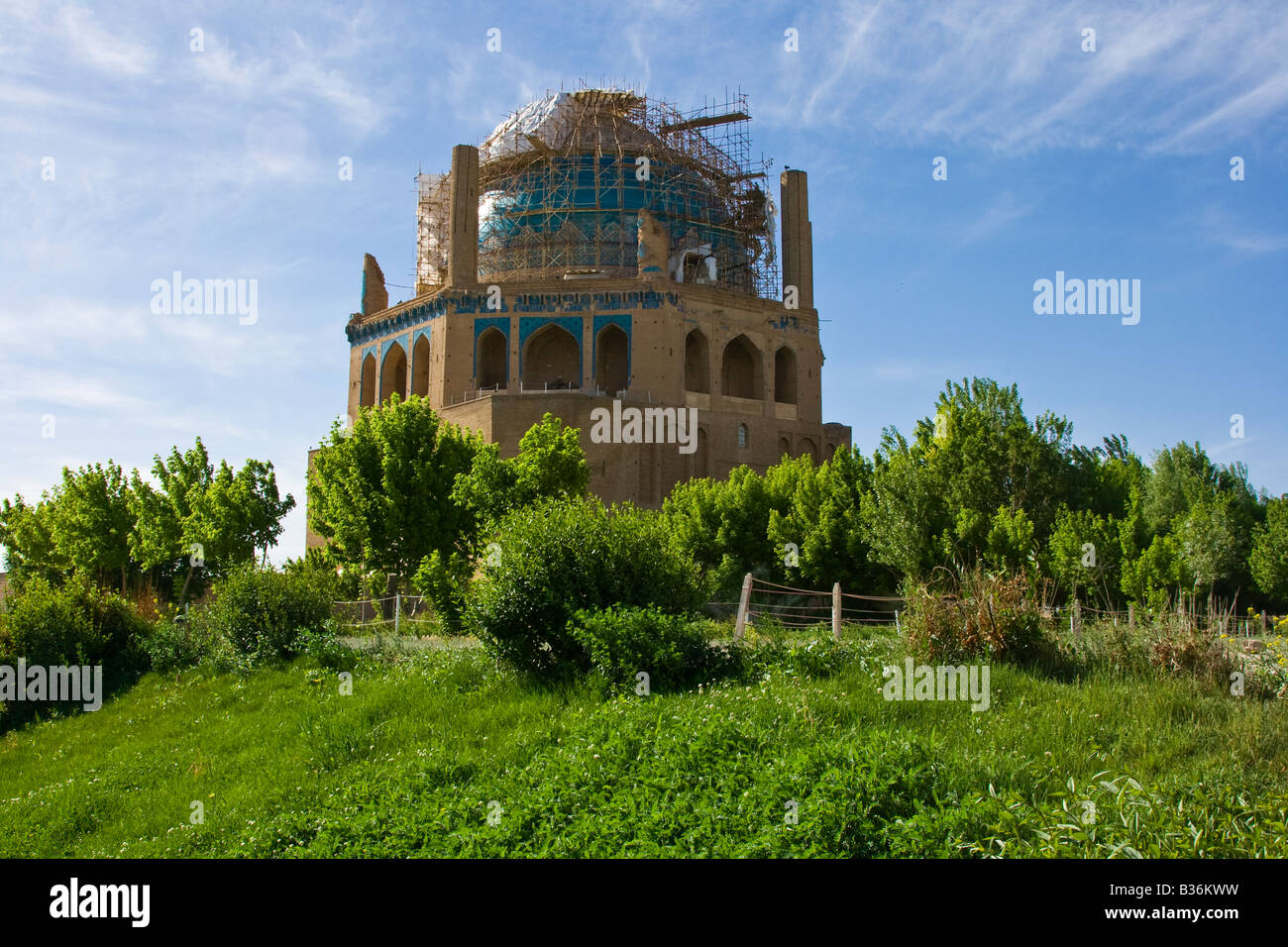 Oljeitu Mausoleum in Soltaniyeh Iran Stock Photo - Alamy