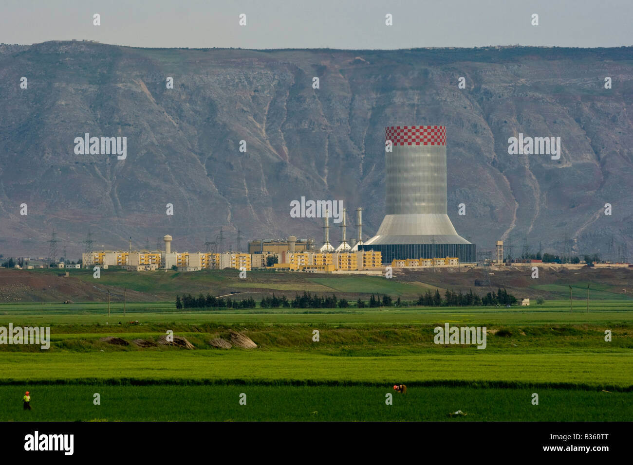 Electricity Power Plant in Syria Stock Photo - Alamy
