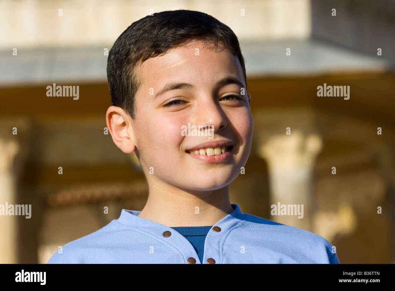 Portrait of a Syrian Boy at the Umayyad Mosque in Aleppo Syria Stock ...