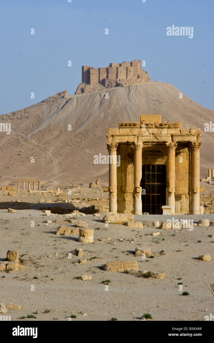 Roman temple ruins hi-res stock photography and images - Alamy