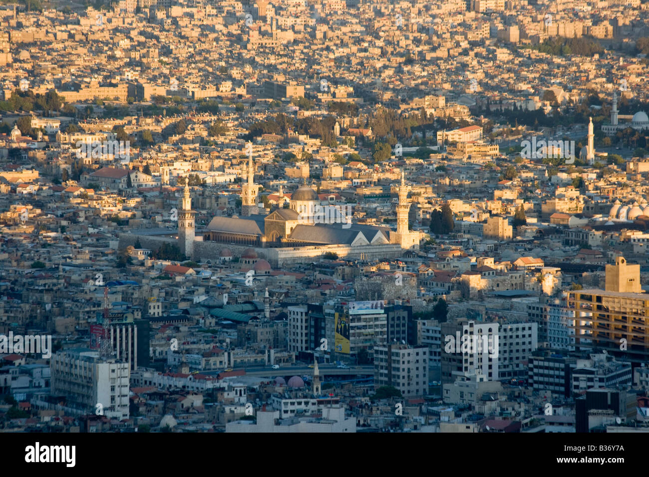 Umayyad Mosque and the Damascus Cityscape Stock Photo - Alamy