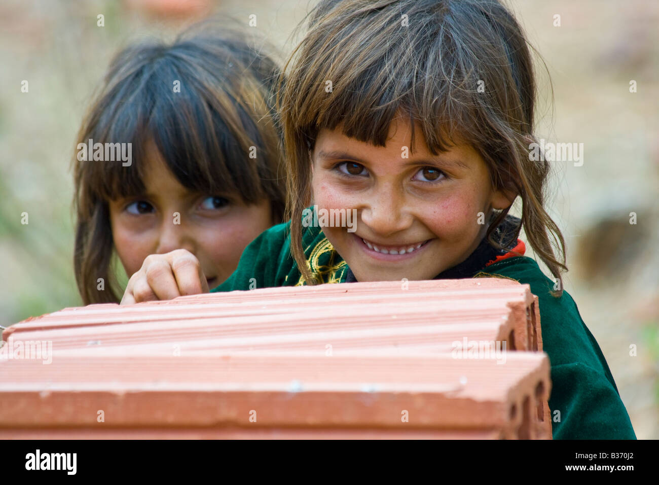 Bedouin girl syria hi-res stock photography and images - Alamy