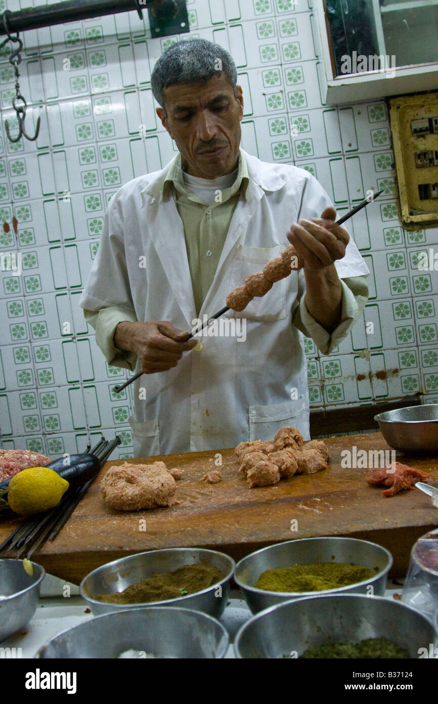 Making Kebab in Aleppo Syria Stock Photo - Alamy