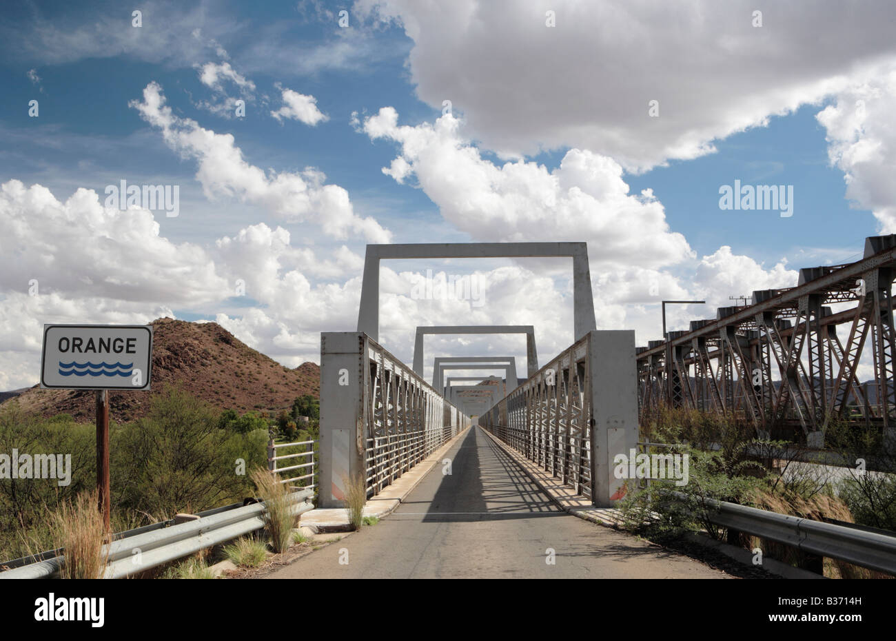 Narrow orange border hi-res stock photography and images - Alamy