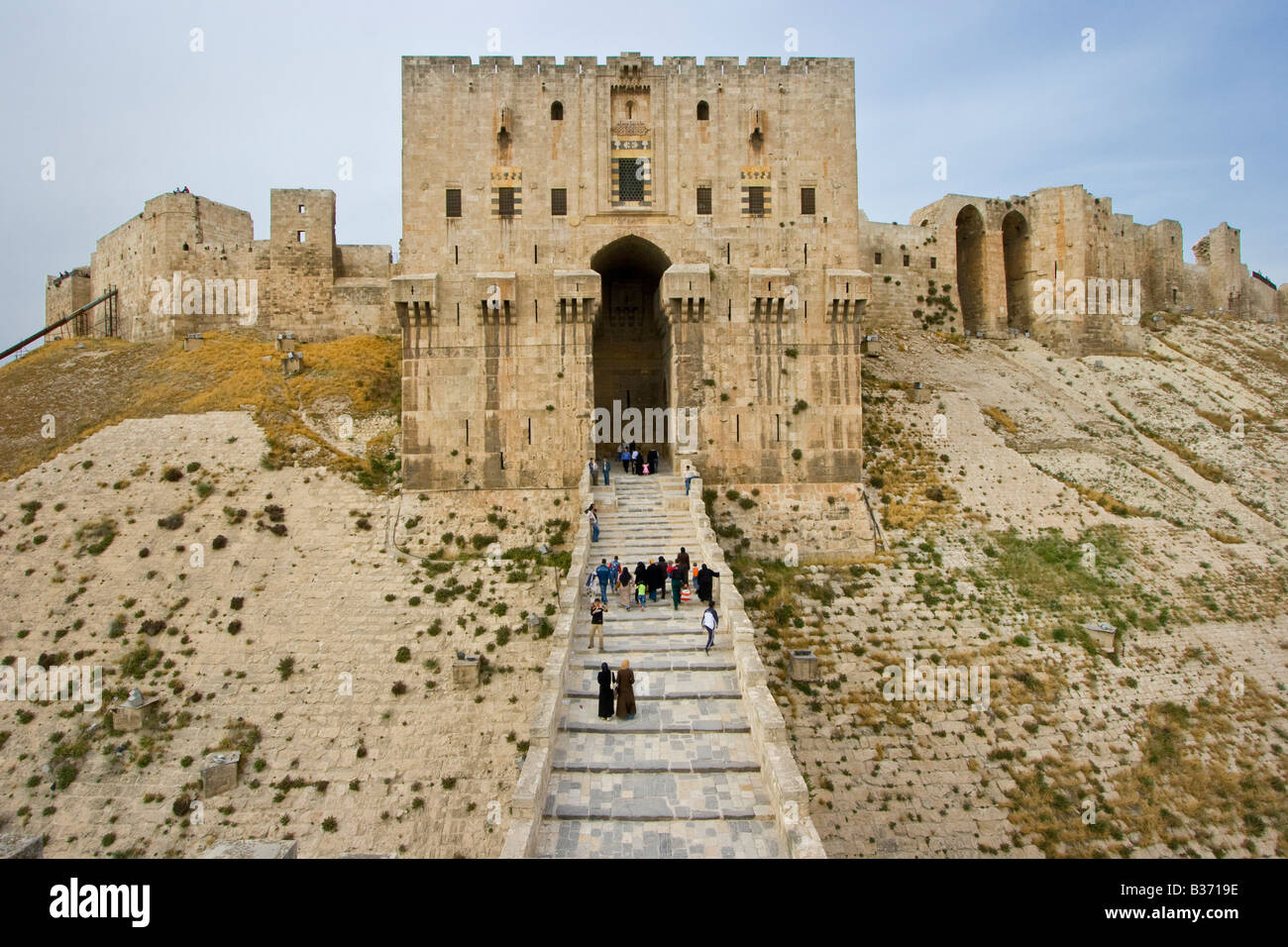 Entrance to the Citadel in Aleppo Syria Stock Photo - Alamy