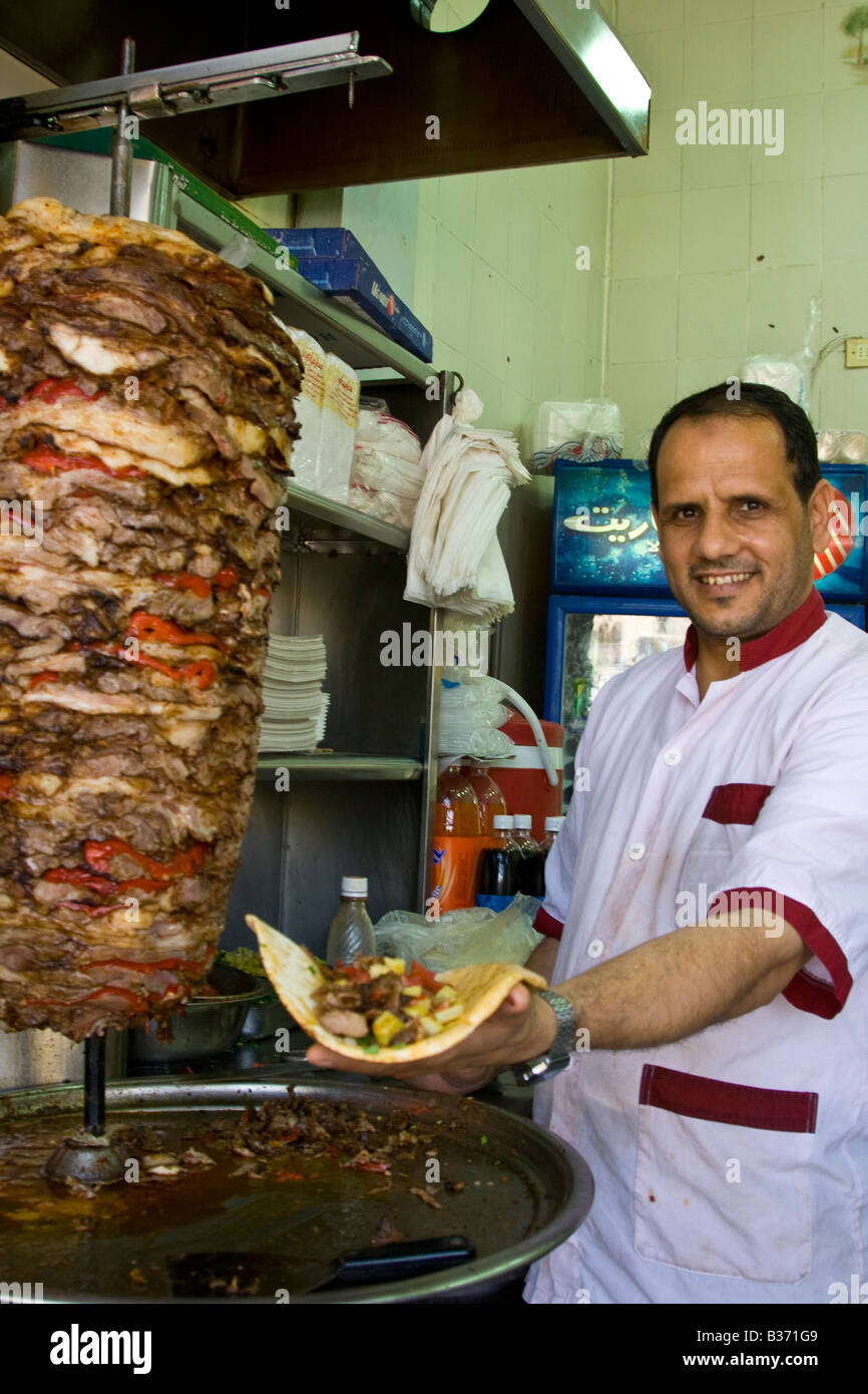 Lamb shawarma hi-res stock photography and images - Alamy