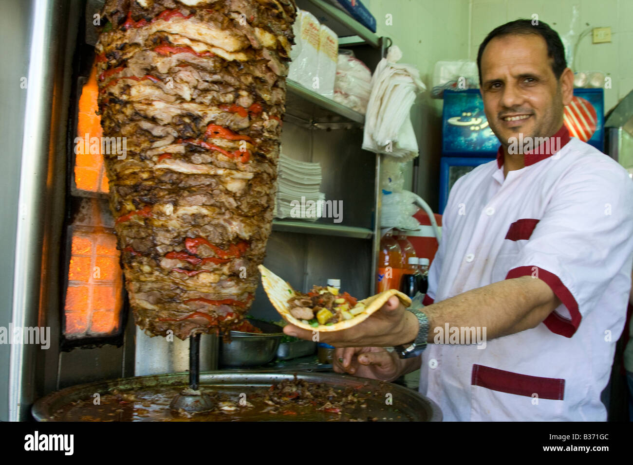 Lamb Shawarma in Aleppo Syria Stock Photo - Alamy