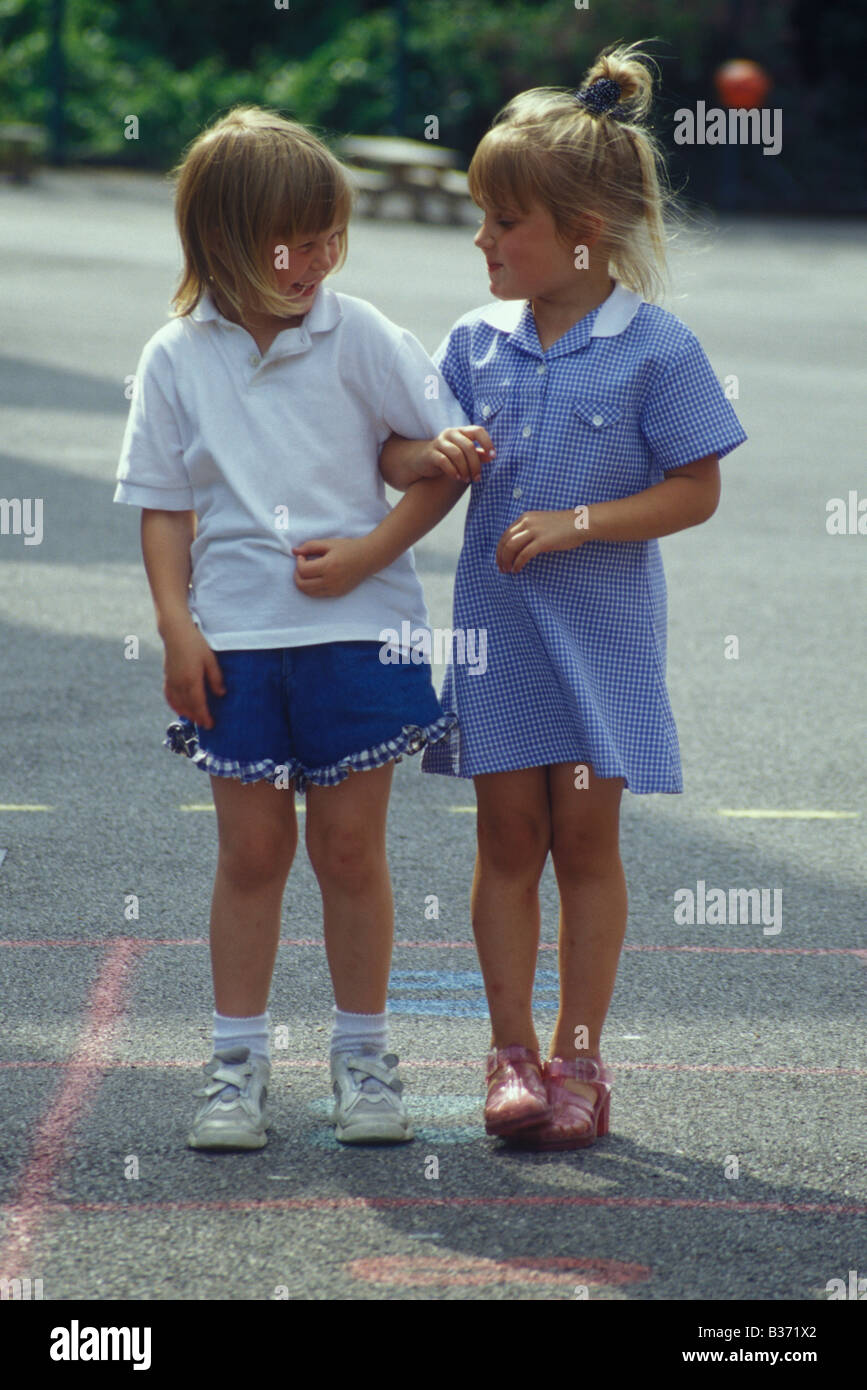 Girls school playground uk hi-res stock photography and images - Alamy