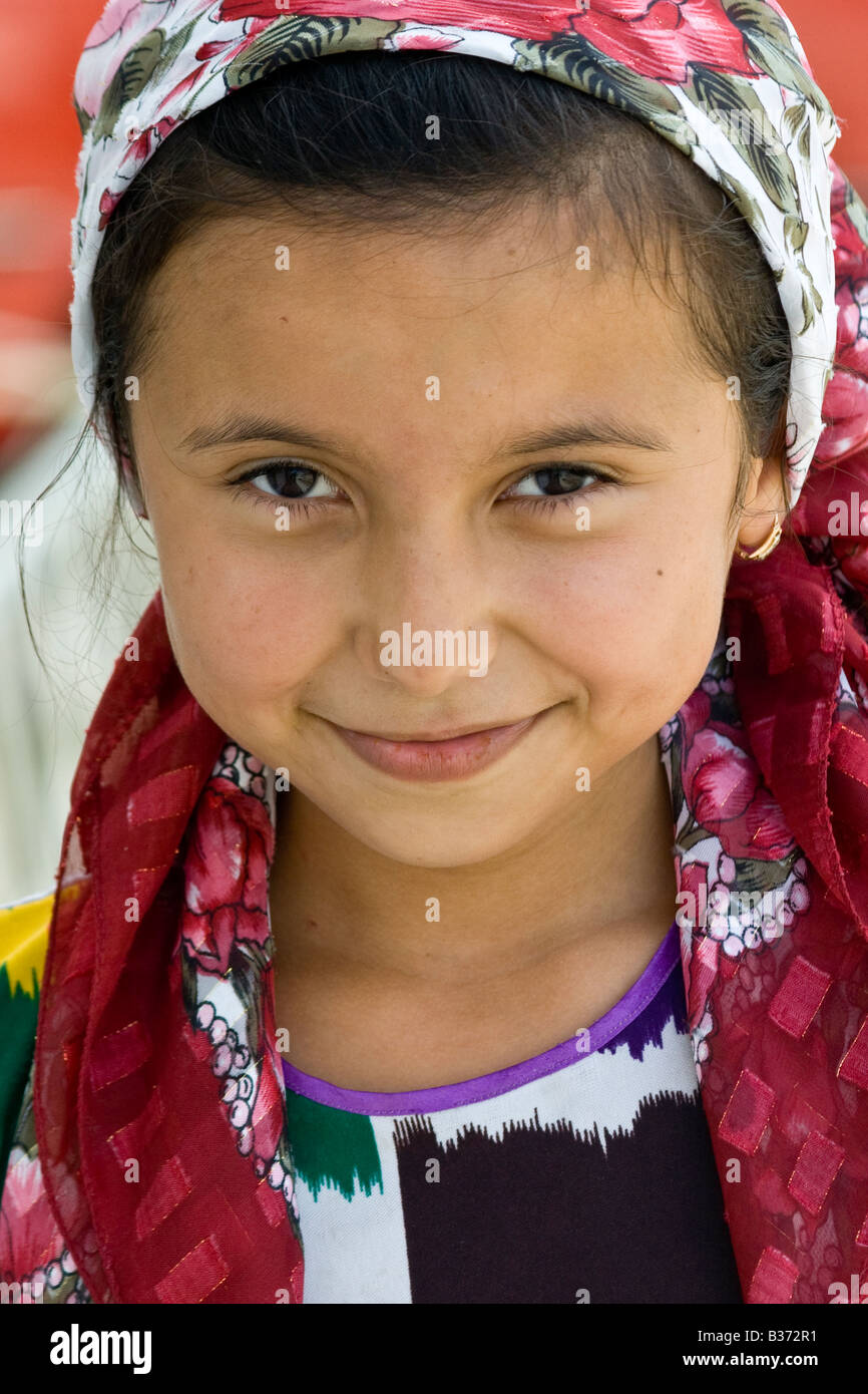 Uzbek Girl in Bukhara Uzbekistan Stock Photo - Alamy