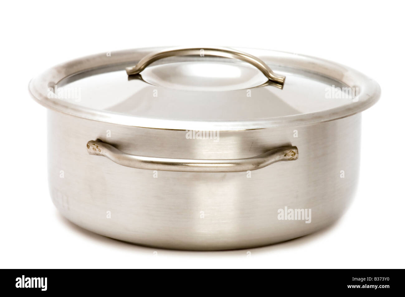 object on white kitchen utensil pan Stock Photo - Alamy