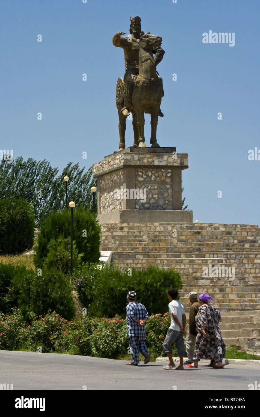 Statue of Last Sogdian Ruler King Devastich in Penjikent Tajikistan ...
