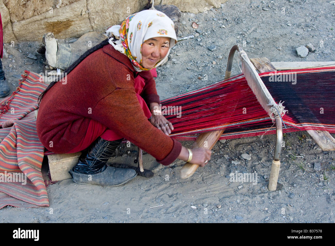 Handmade rugs hi-res stock photography and images - Alamy