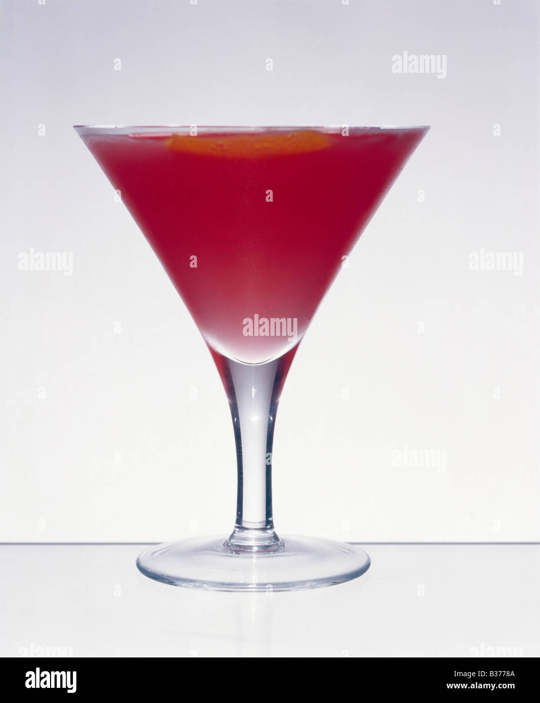 Cocktail Cosmopolitan Glass Martini Stock Photo - Alamy