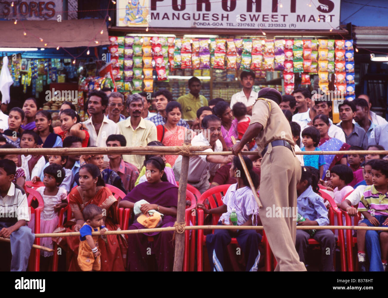 crowds at Shigmo festival, Goa, India Stock Photo - Alamy
