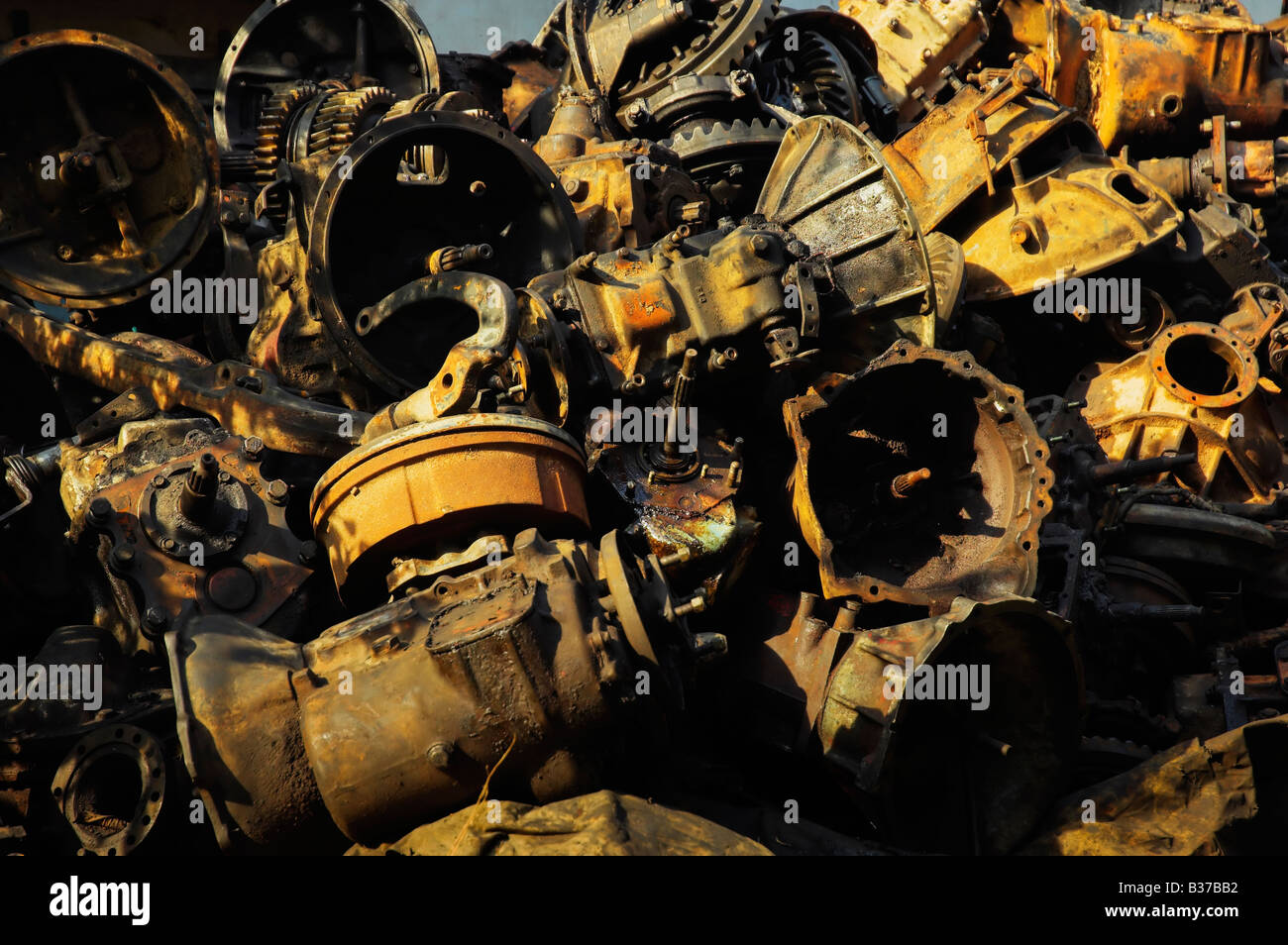 Thailand Bangkok scrap metal deposit along roadside Stock Photo - Alamy