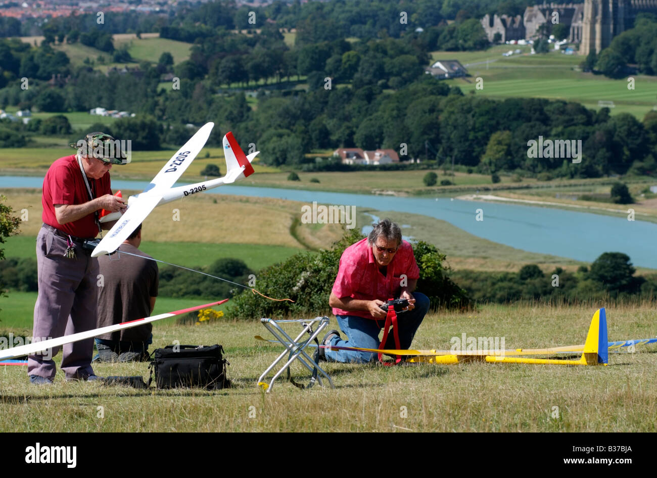 Flying model planes hi-res stock photography and images - Alamy