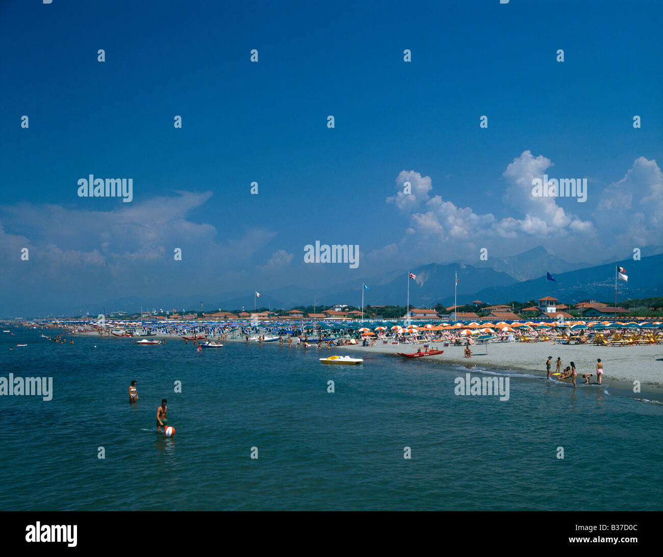 Tuscany forte di de marme tuscan hi-res stock photography and images ...