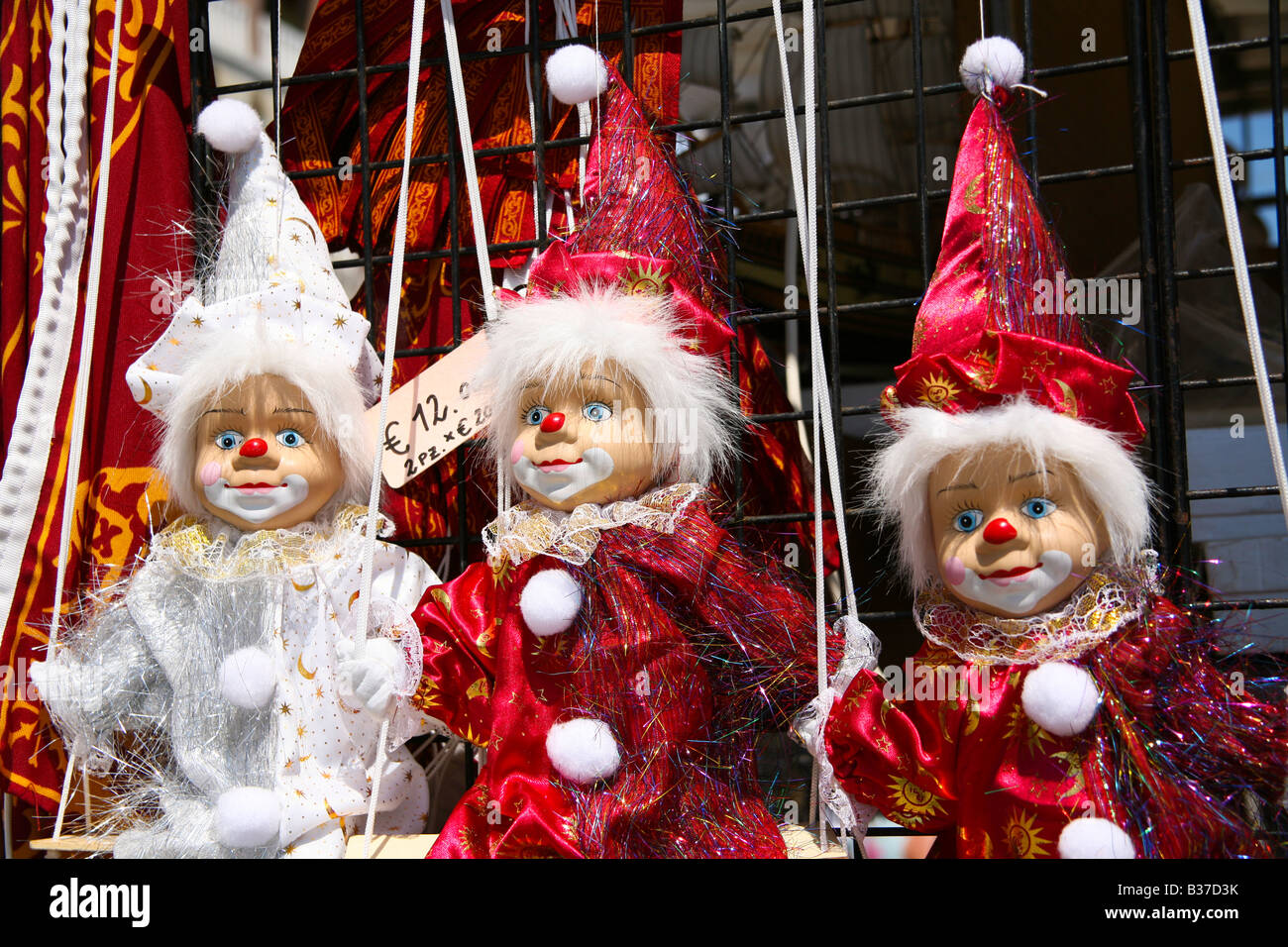 Carnival Puppets in St Paul's Square, Venice, Italy Stock Photo - Alamy