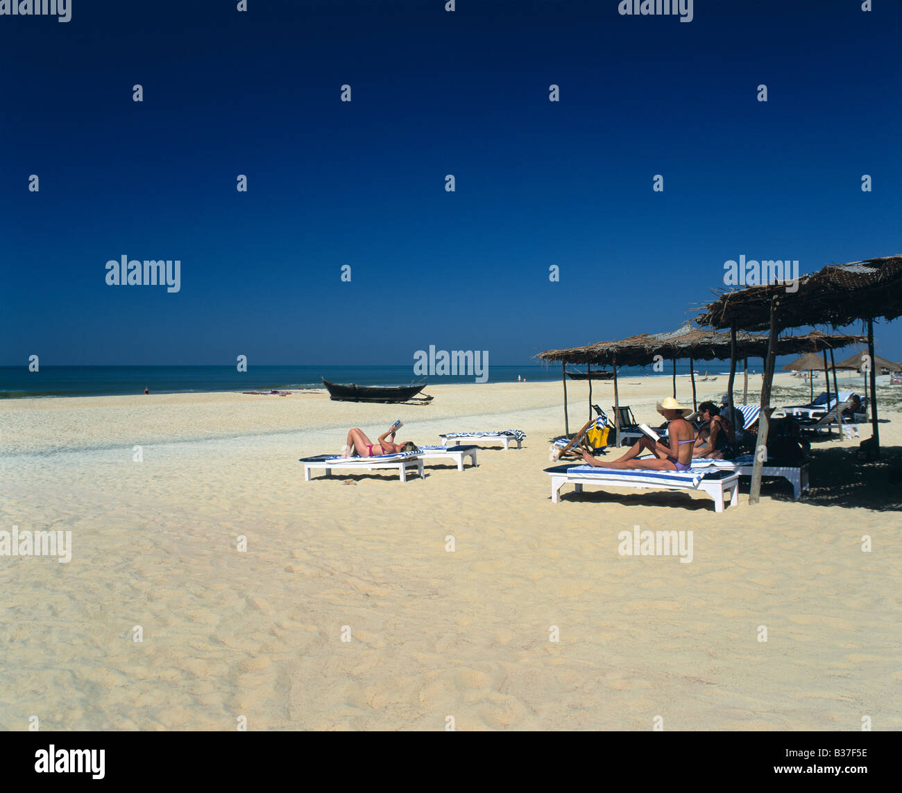 Betalbatim Beach, Goa, India Stock Photo - Alamy