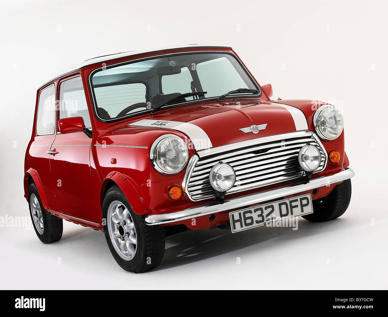 Car mini austin studio hi-res stock photography and images - Alamy