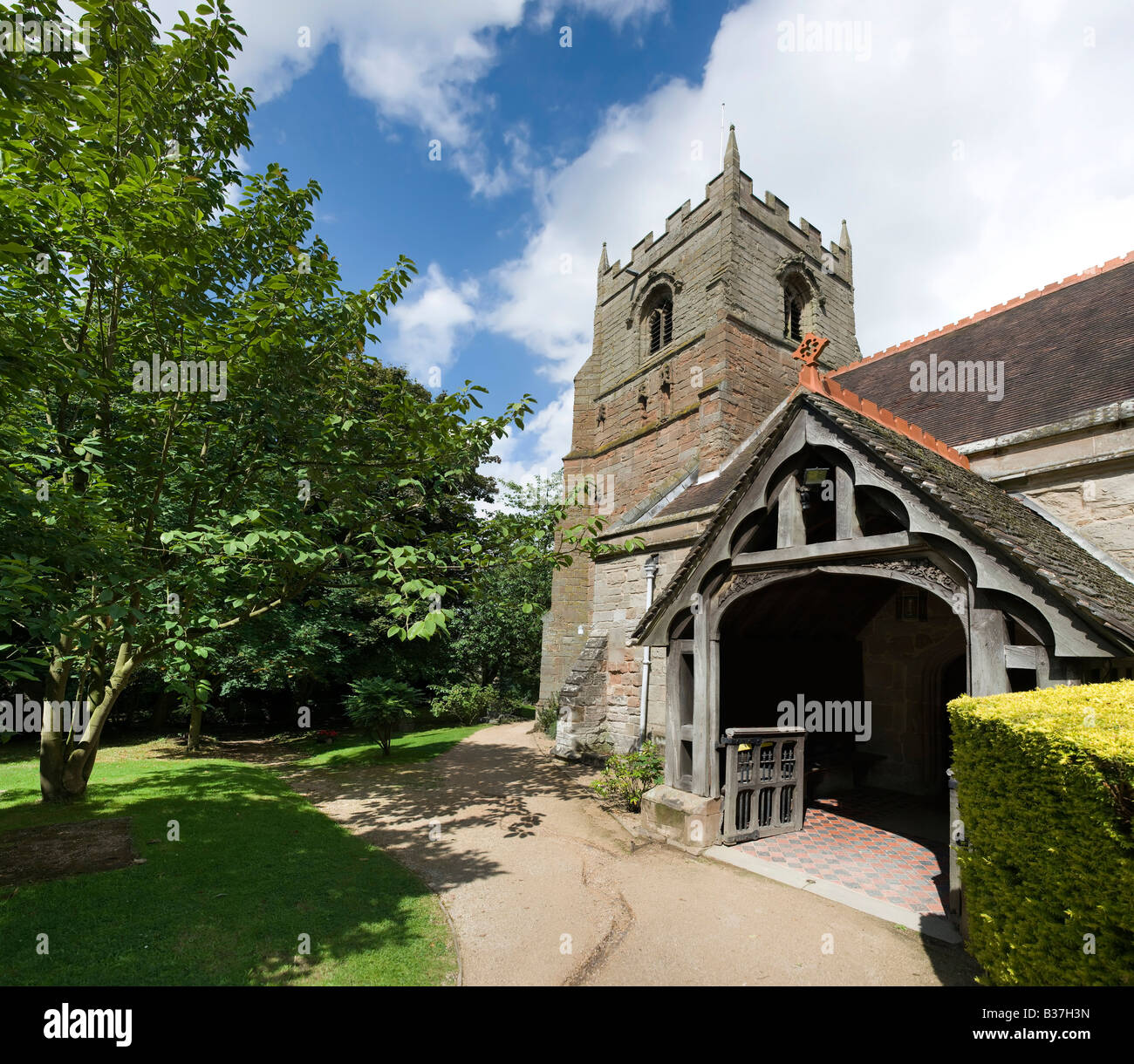 churchyard beoley church warwickshire midlands Stock Photo - Alamy