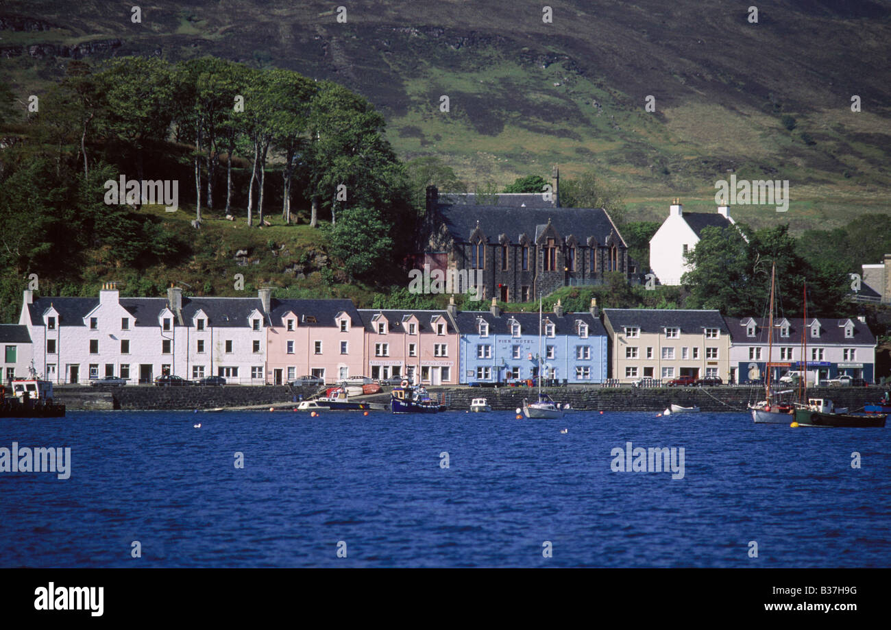 Portree coloured houses hi-res stock photography and images - Alamy