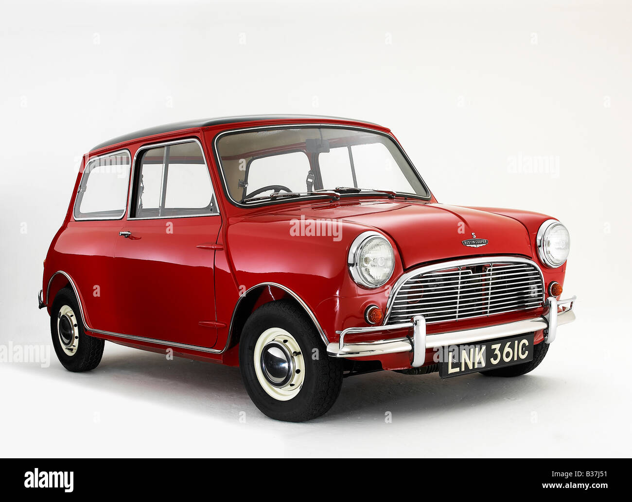 Car mini austin studio hi-res stock photography and images - Alamy
