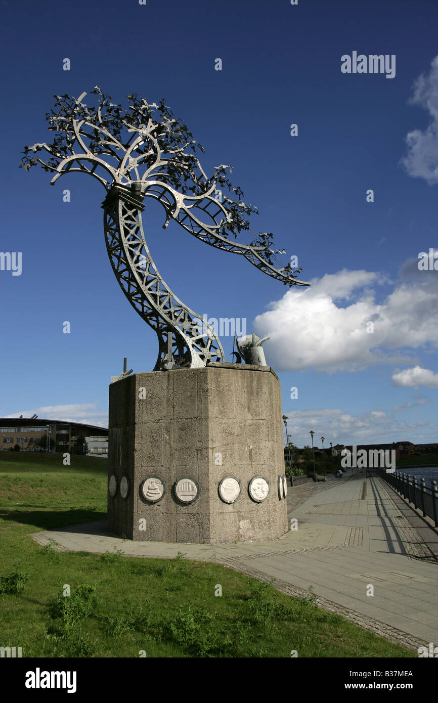 City of Sunderland, England. ‘Shadows in Another Light’ sculpture ...