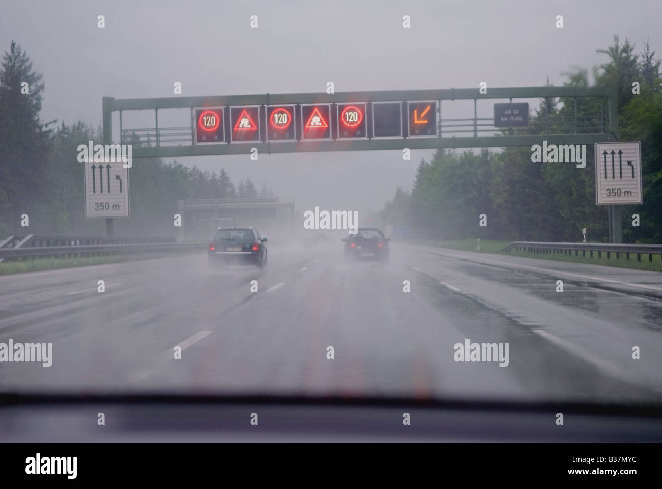 Poor visibility hi-res stock photography and images - Alamy