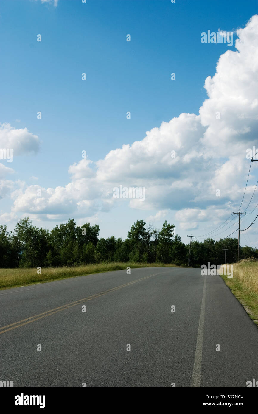 Rural highway hi-res stock photography and images - Alamy