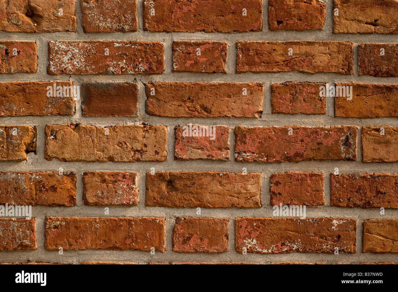 Solid wall houses hi-res stock photography and images - Alamy