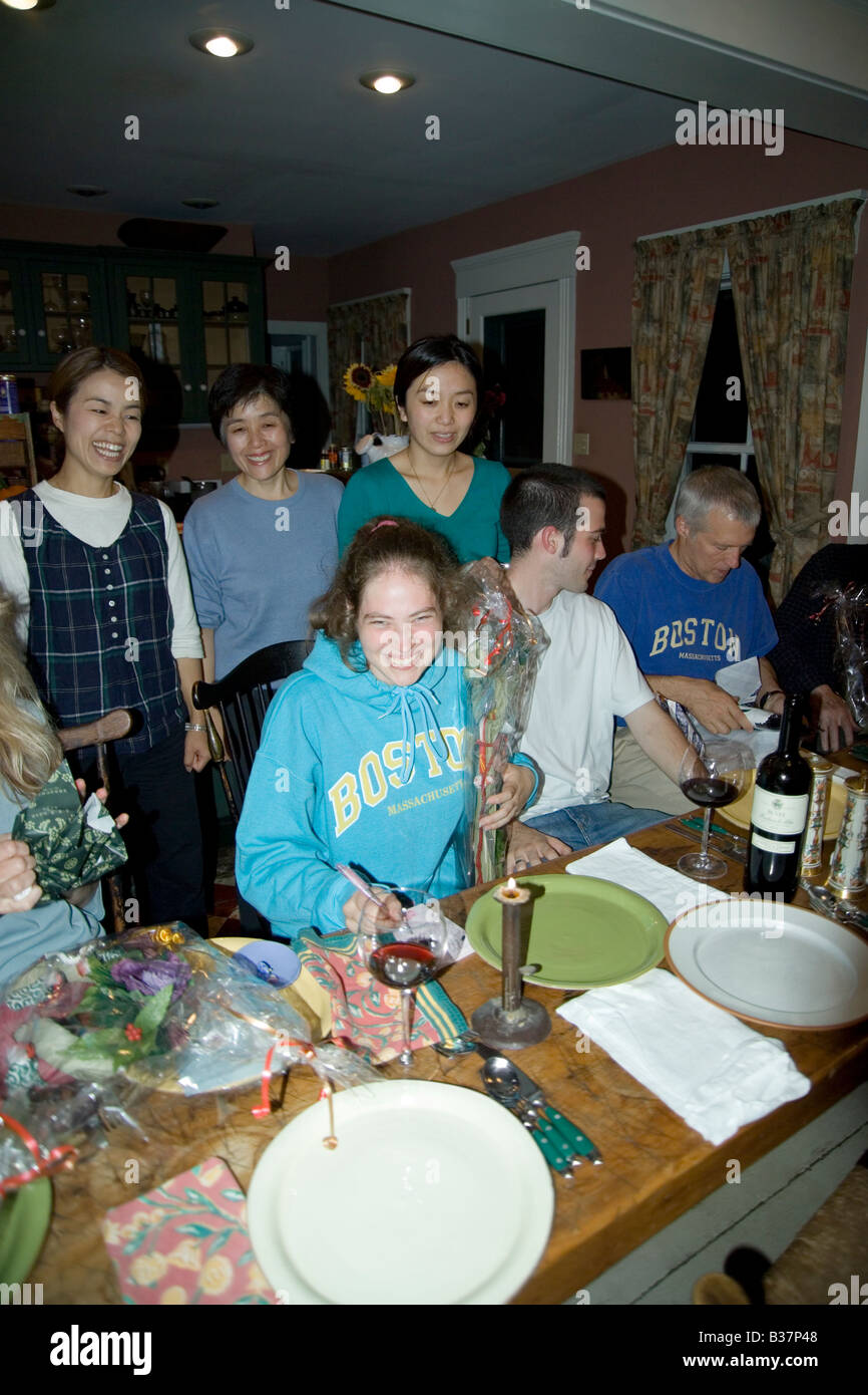 Present table party hi-res stock photography and images - Alamy